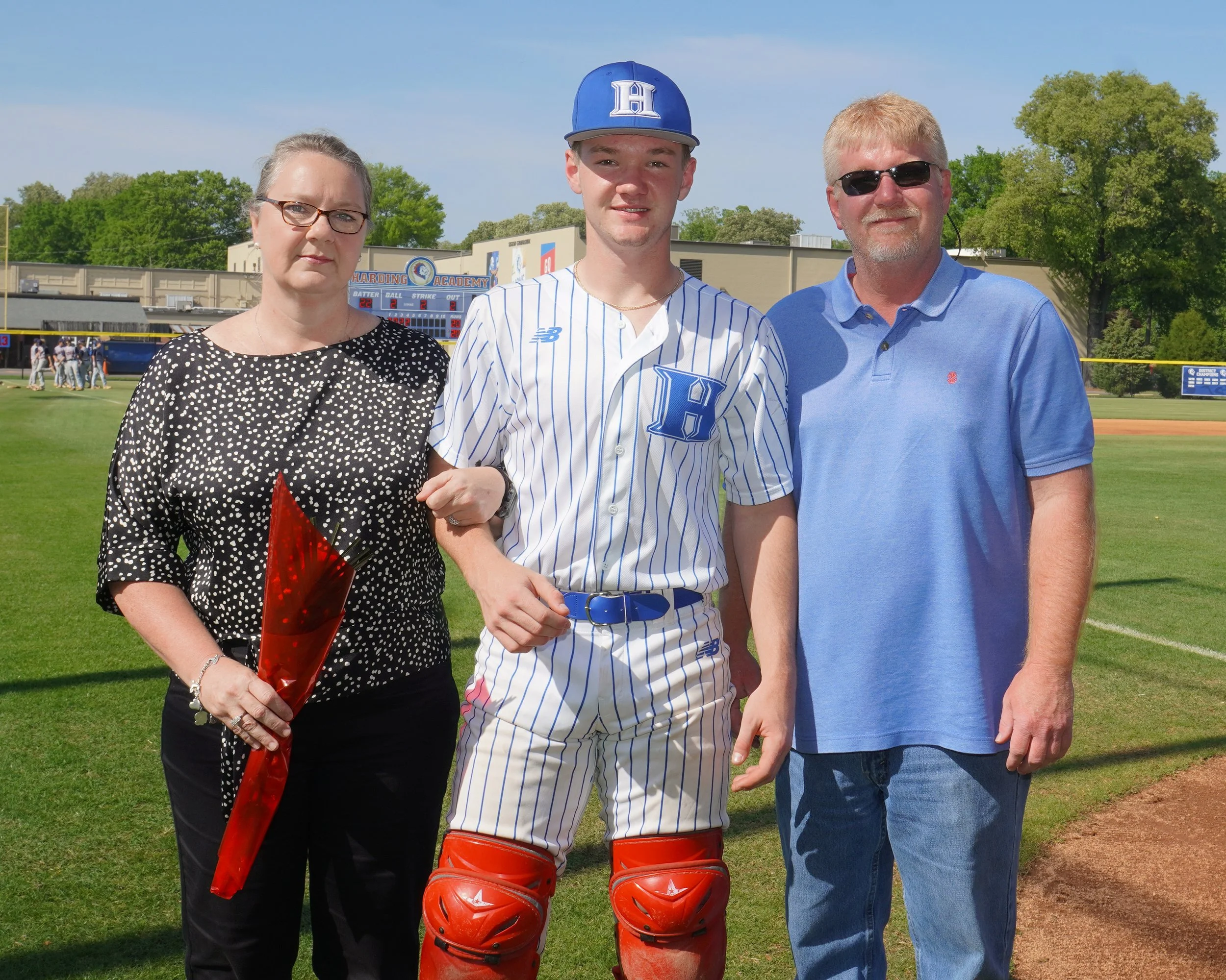 Senior Recognition for 2021–2022 athletic teams