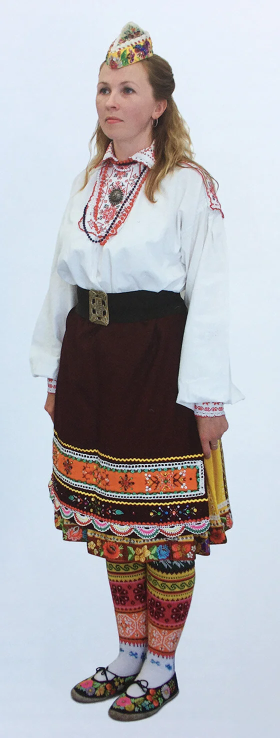 Estonian Embroidery from Muhu Island — ThreadWritten