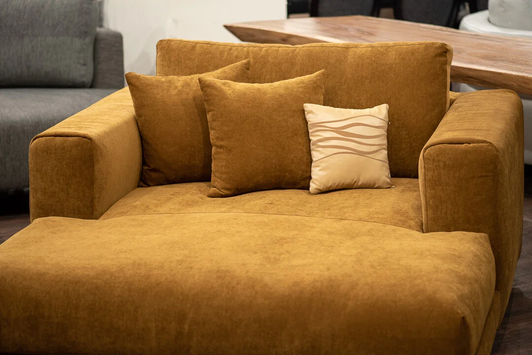 Blue Moon Furniture - Bend Upholstery