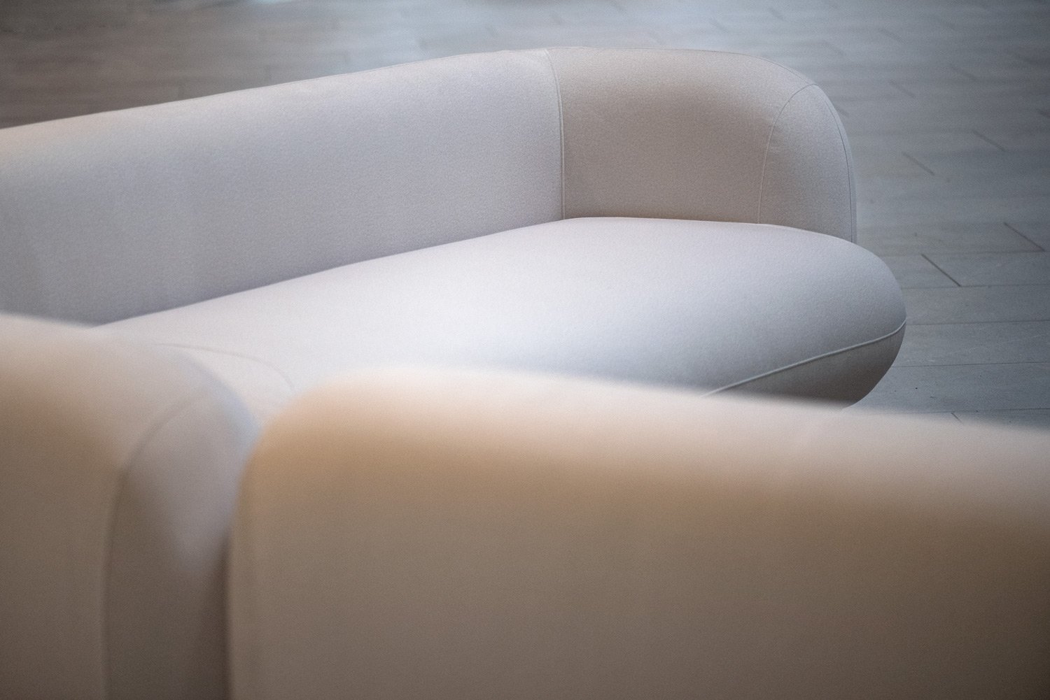 Blue Moon Furniture - Bend Upholstery