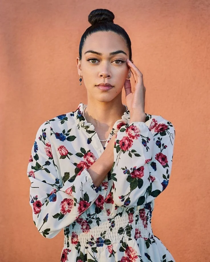 Lifestyle Women — Niche Models & Talent