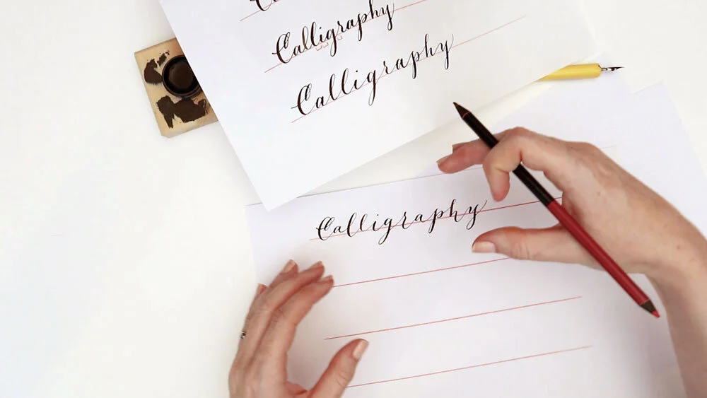 Find Your Calligraphy Style: An Exercise to Transform Your Lettering ...