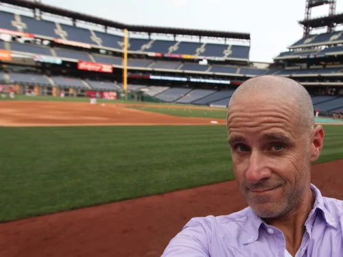 I'm So Lonesome I Could Cry - Homesick Stories — THE BITTER SOUTHERNER