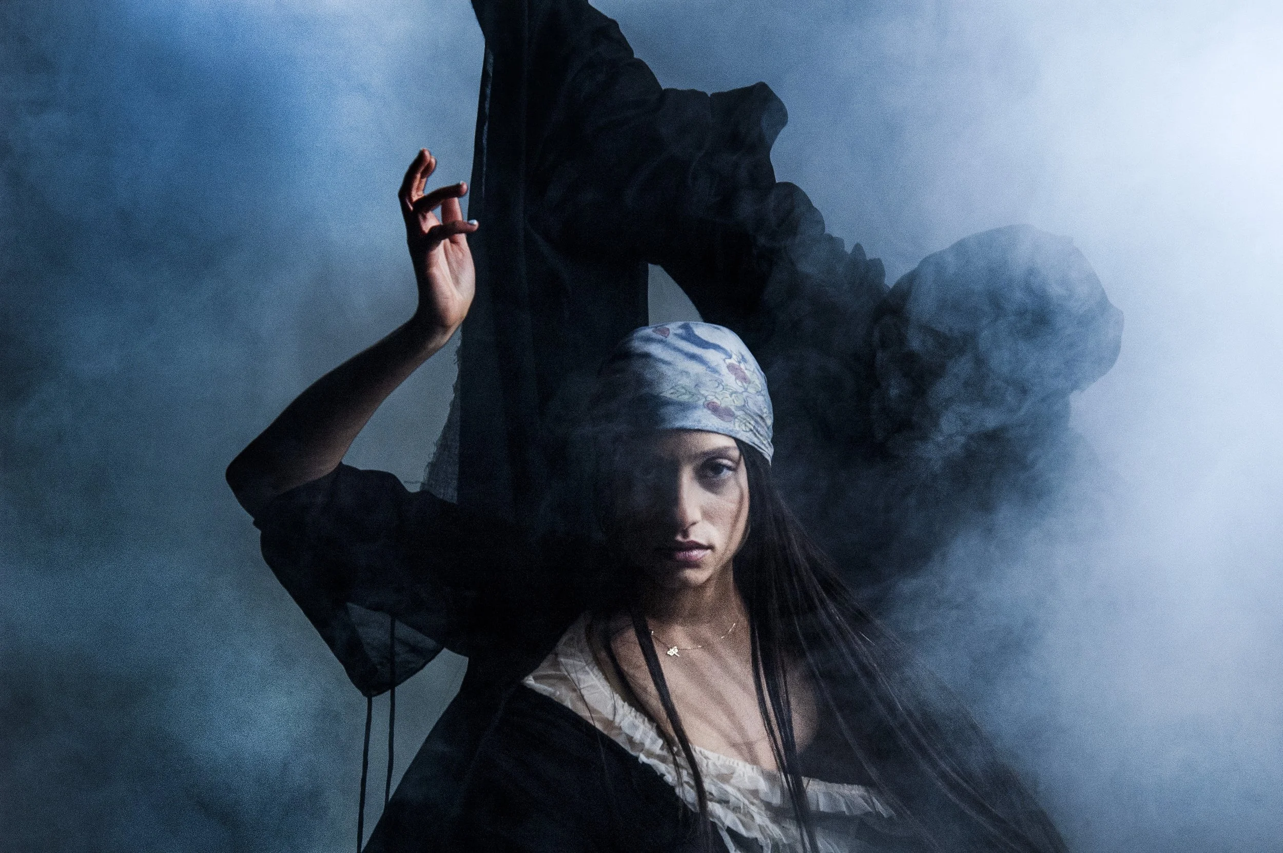 Guitarist, Singer-Songwriter, Producer and Mixer Léa Sen announces new ...