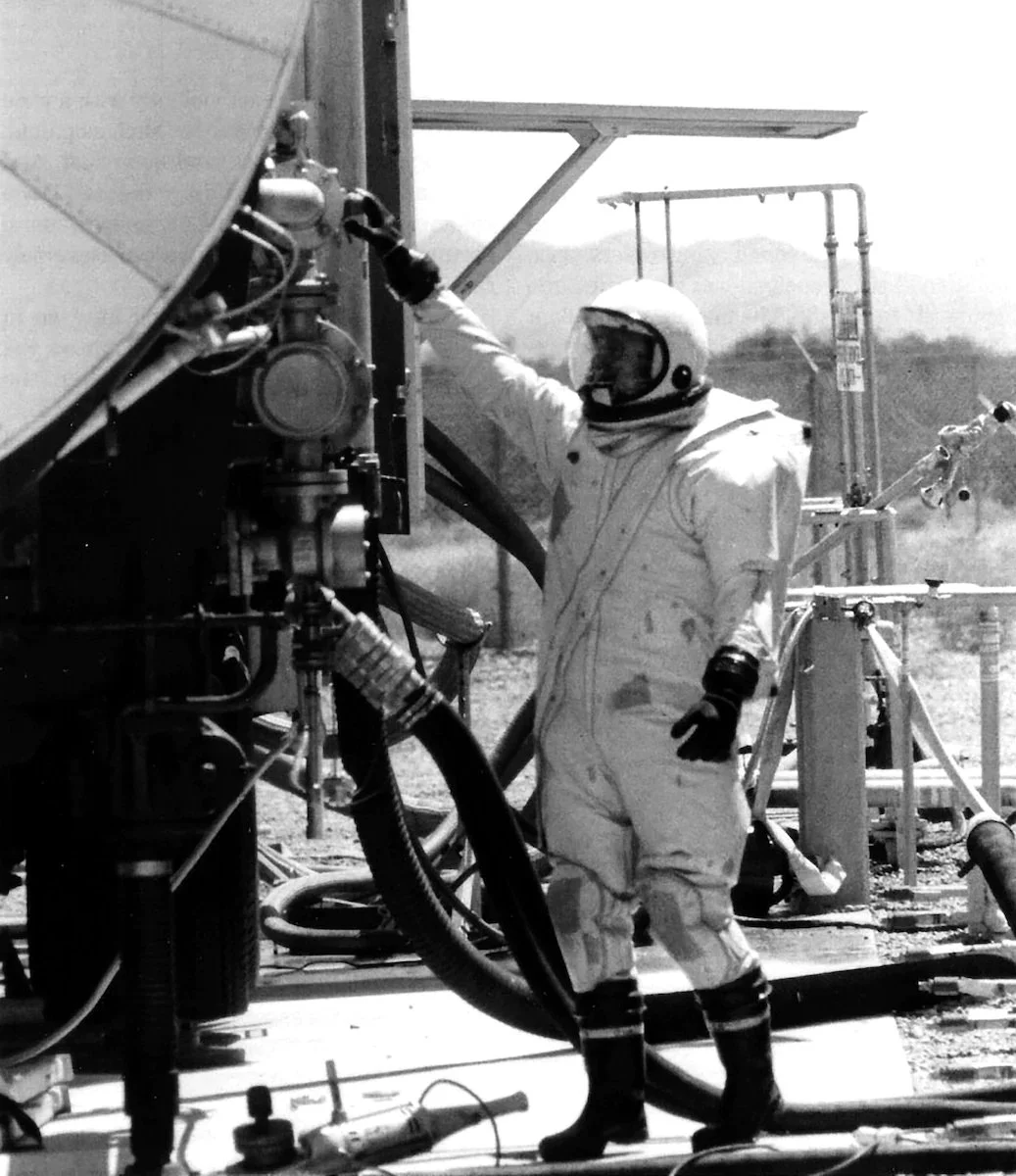 1960's RFCO Fuel Handlers Helmet Minuteman and Titan II Squadron 394th ...