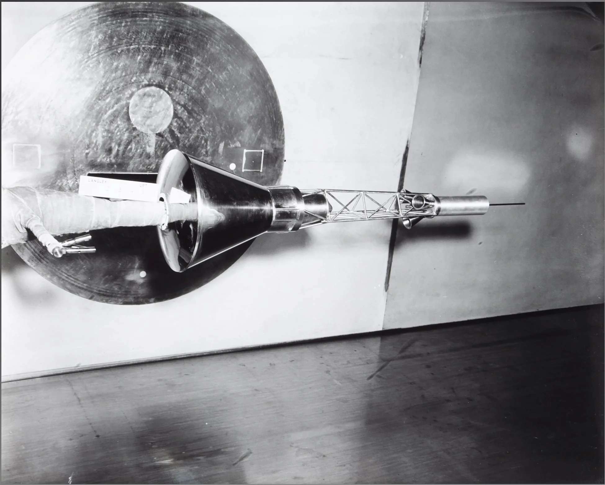 NASA / Langley Precision Model of Mercury Space Capsule C.1958 — AGENT ...