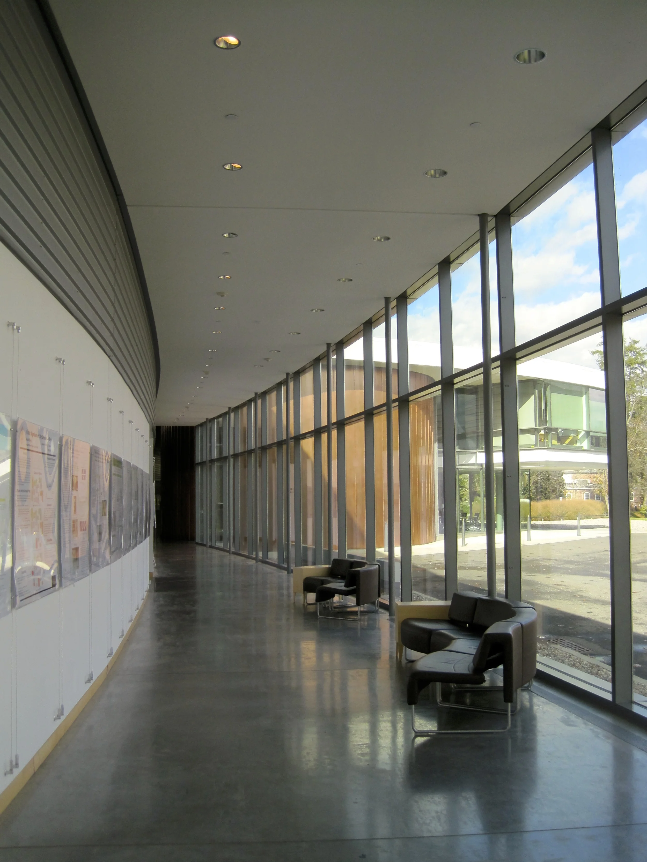 Fall on The Hudson River: An Architectural Surprise — Appitecture