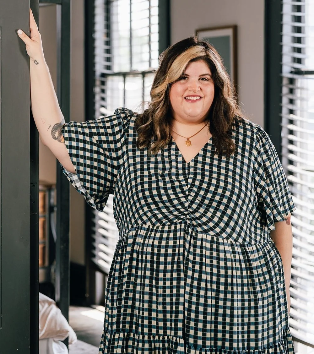 Bio — I'm Julie Murphy