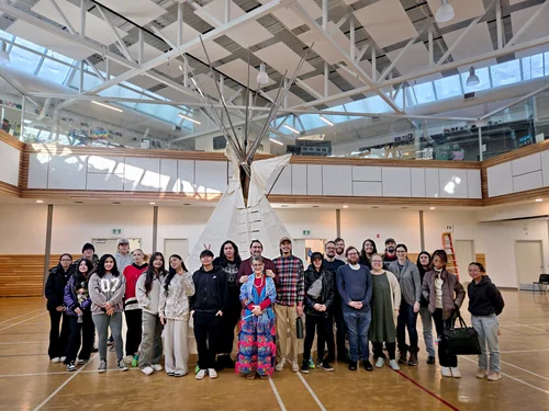 Edmonton's Inner City High School - Serving Marginalized Indigenous and ...