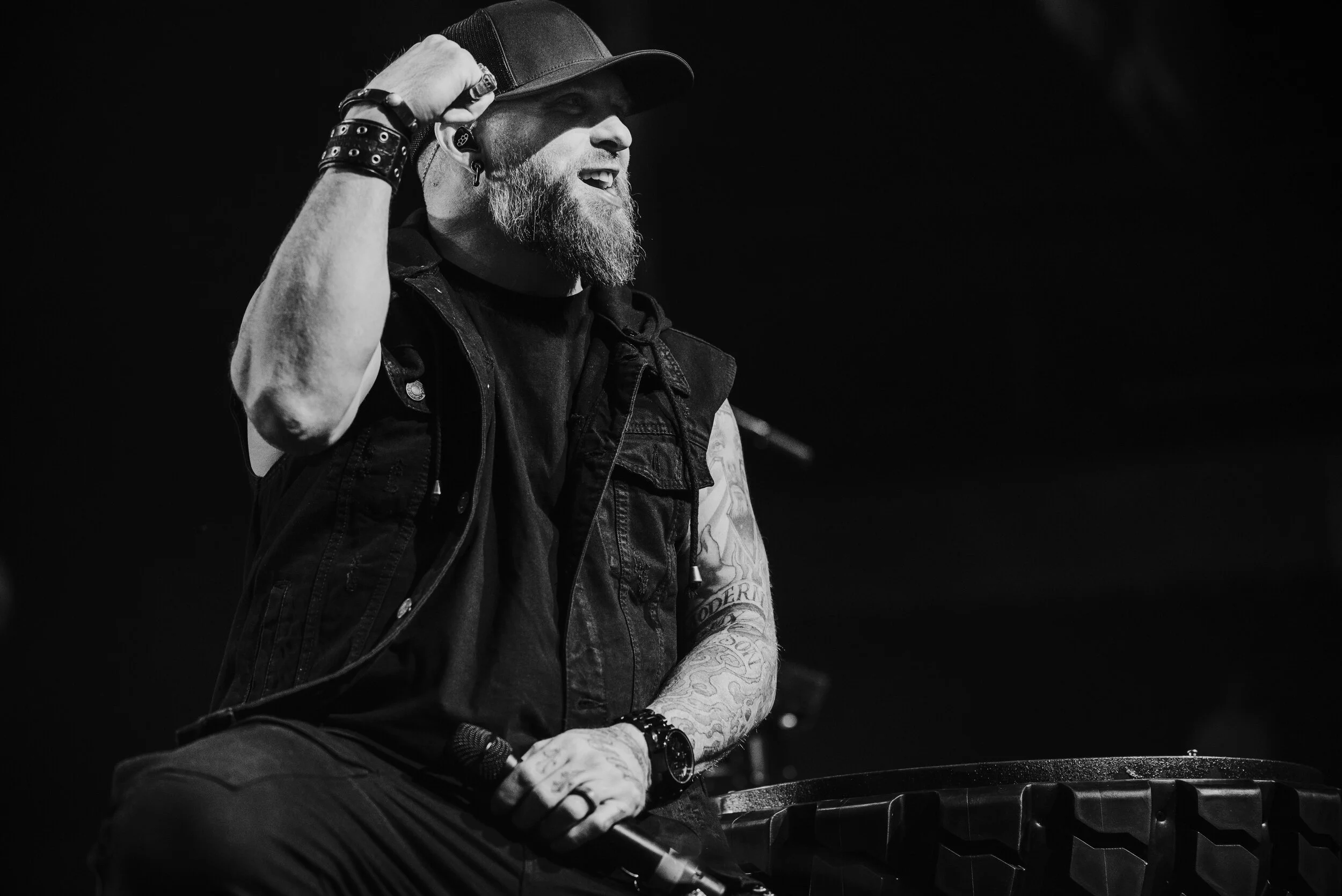 BRANTLEY GILBERT - FIRE'T UP TOUR — Kevin Vyse Photography