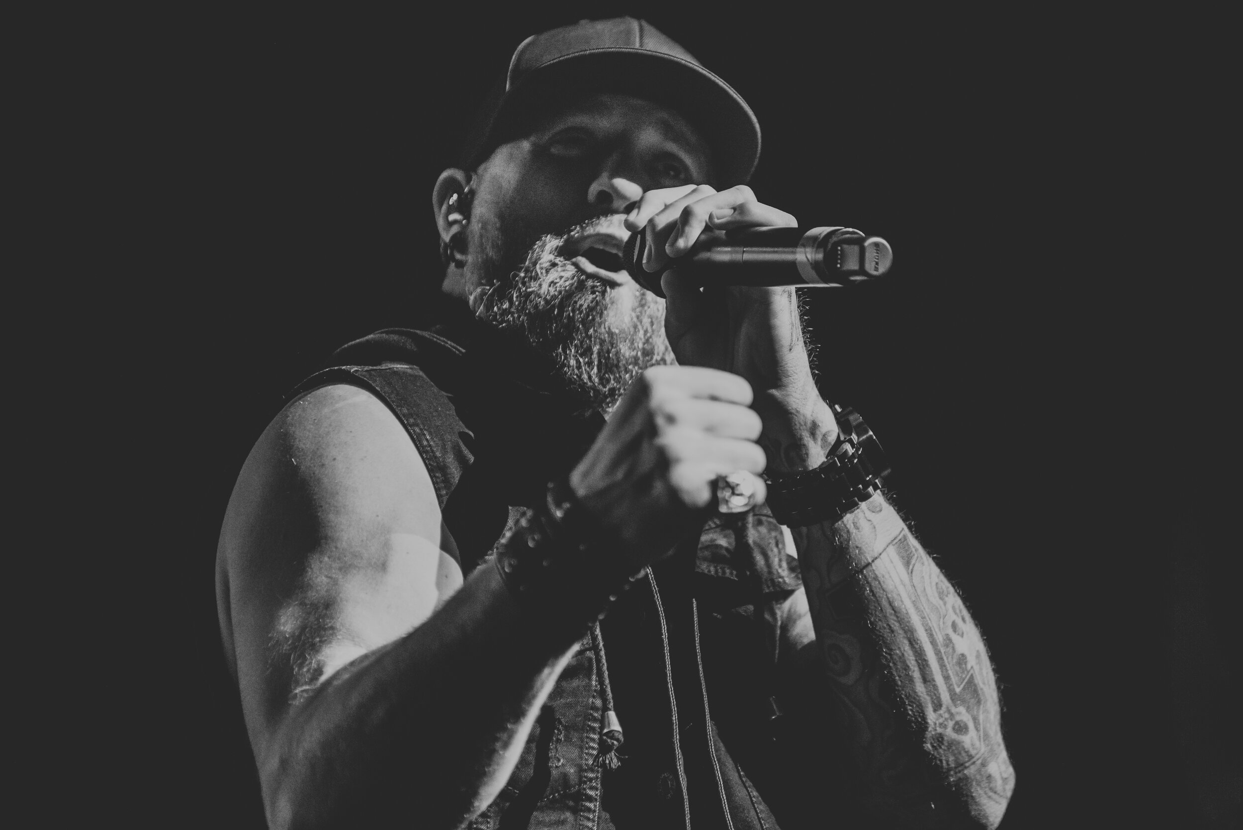 BRANTLEY GILBERT - FIRE'T UP TOUR — Kevin Vyse Photography