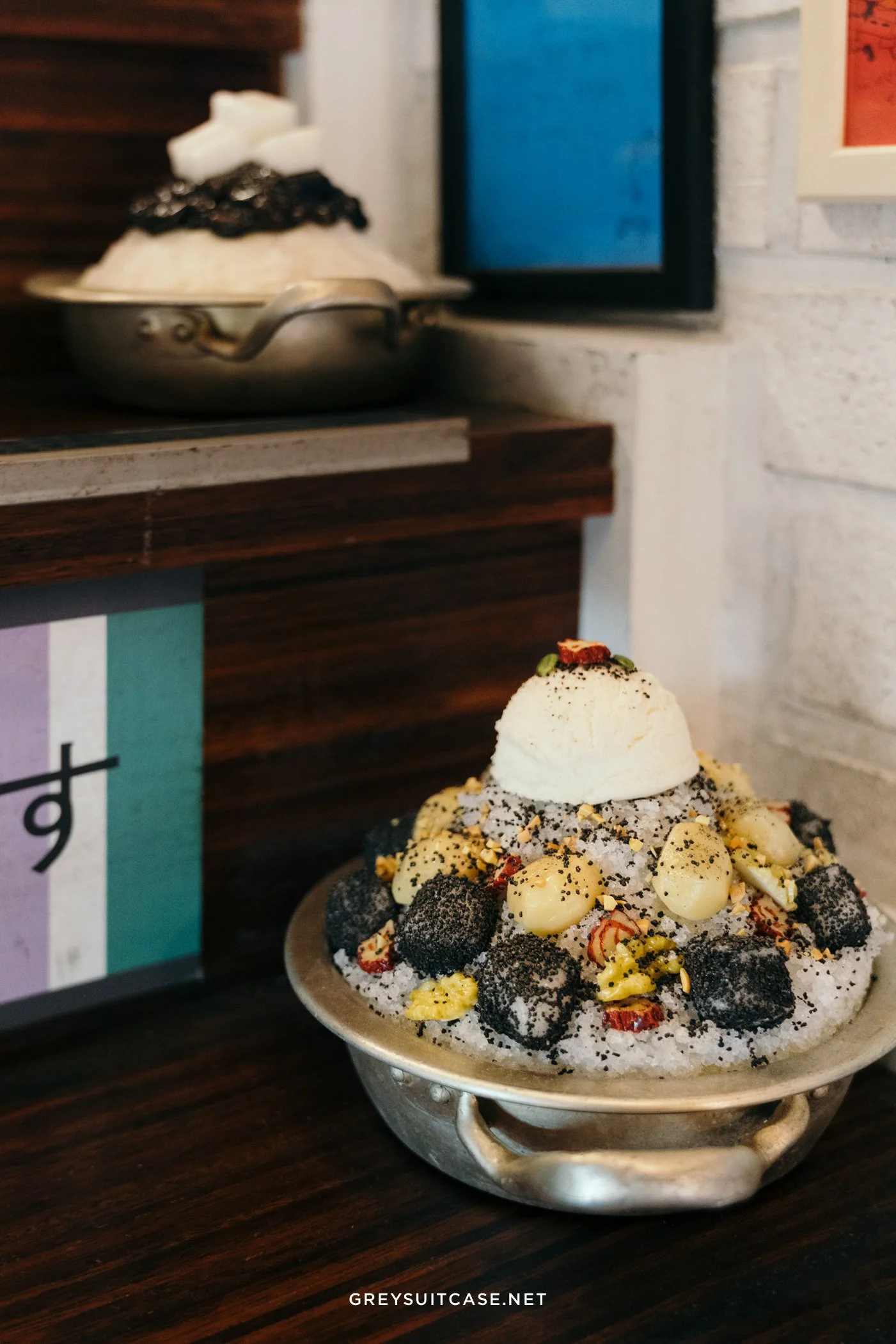 Miss Lee Cafe • 별다방미스리 — Greysuitcase