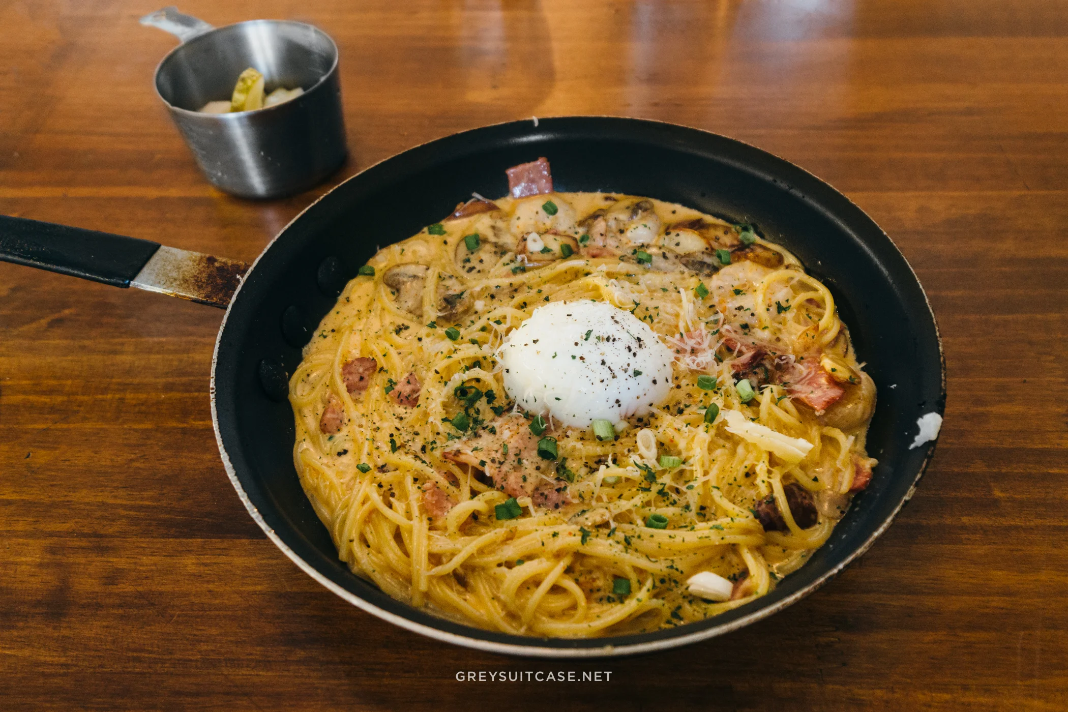 Egg Dang • 에그당 — Greysuitcase