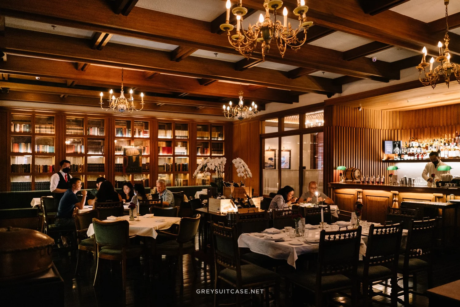 Bistecca PIK Avenue — Greysuitcase