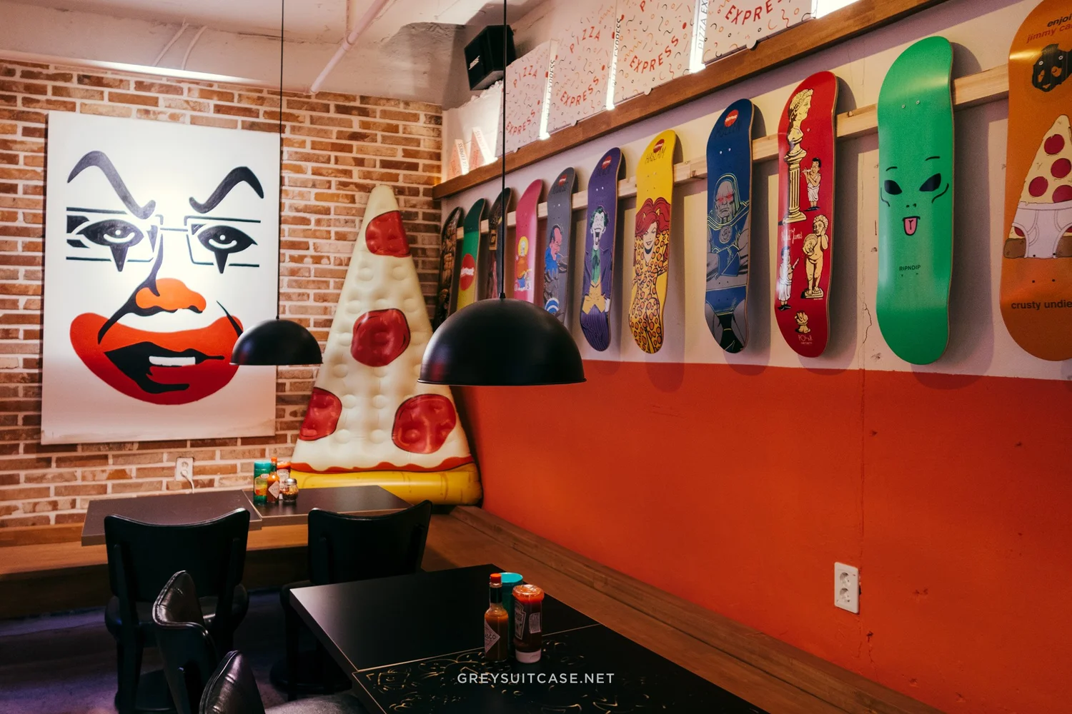 Pizza Express Garosugil • 피자익스프레스 — Greysuitcase