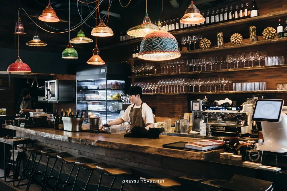 Jungsik Cafe • 정식카페 — Greysuitcase Jungsik Cafe • 정식카페 — Greysuitcase