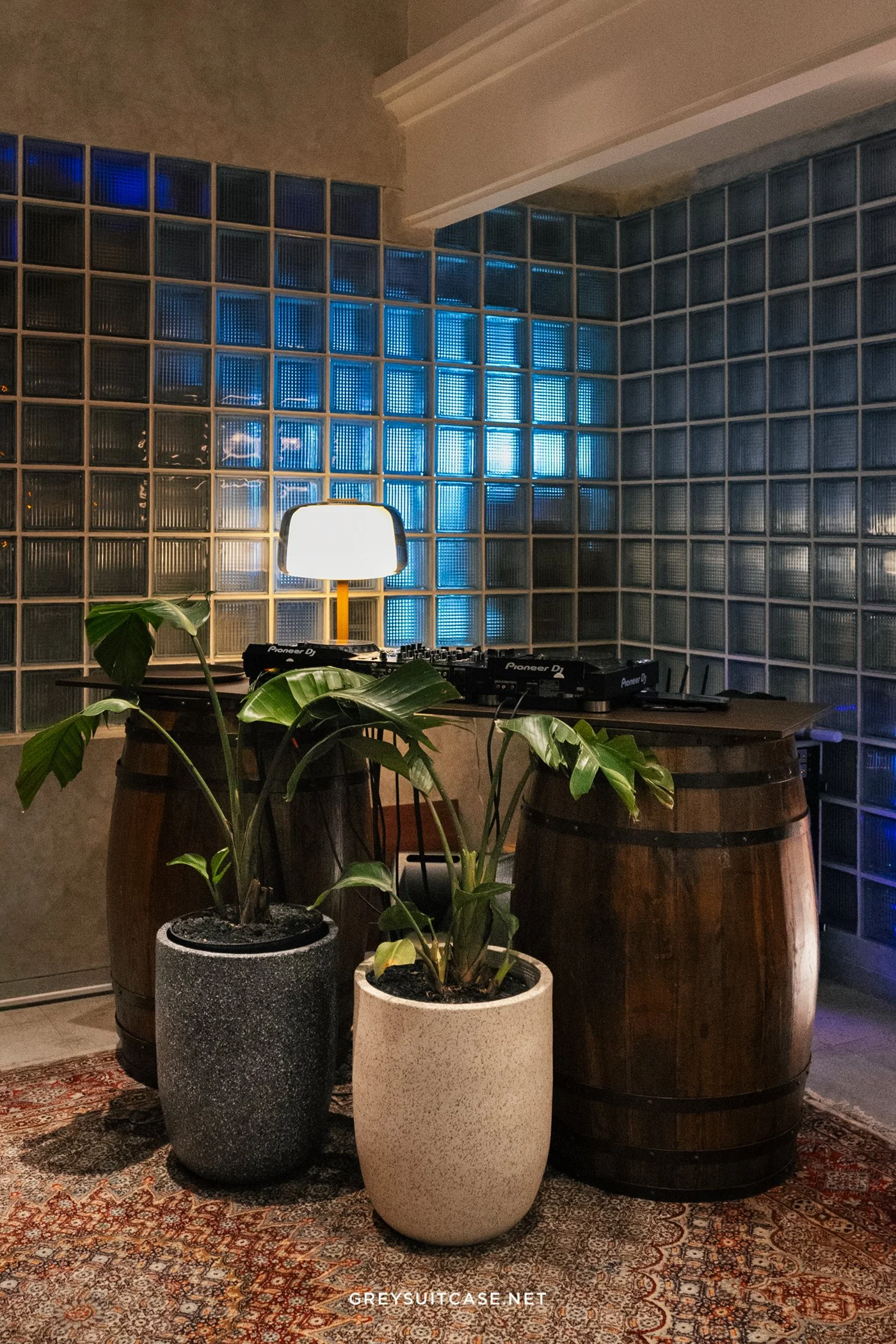 Glou Wine & Bistro — Greysuitcase
