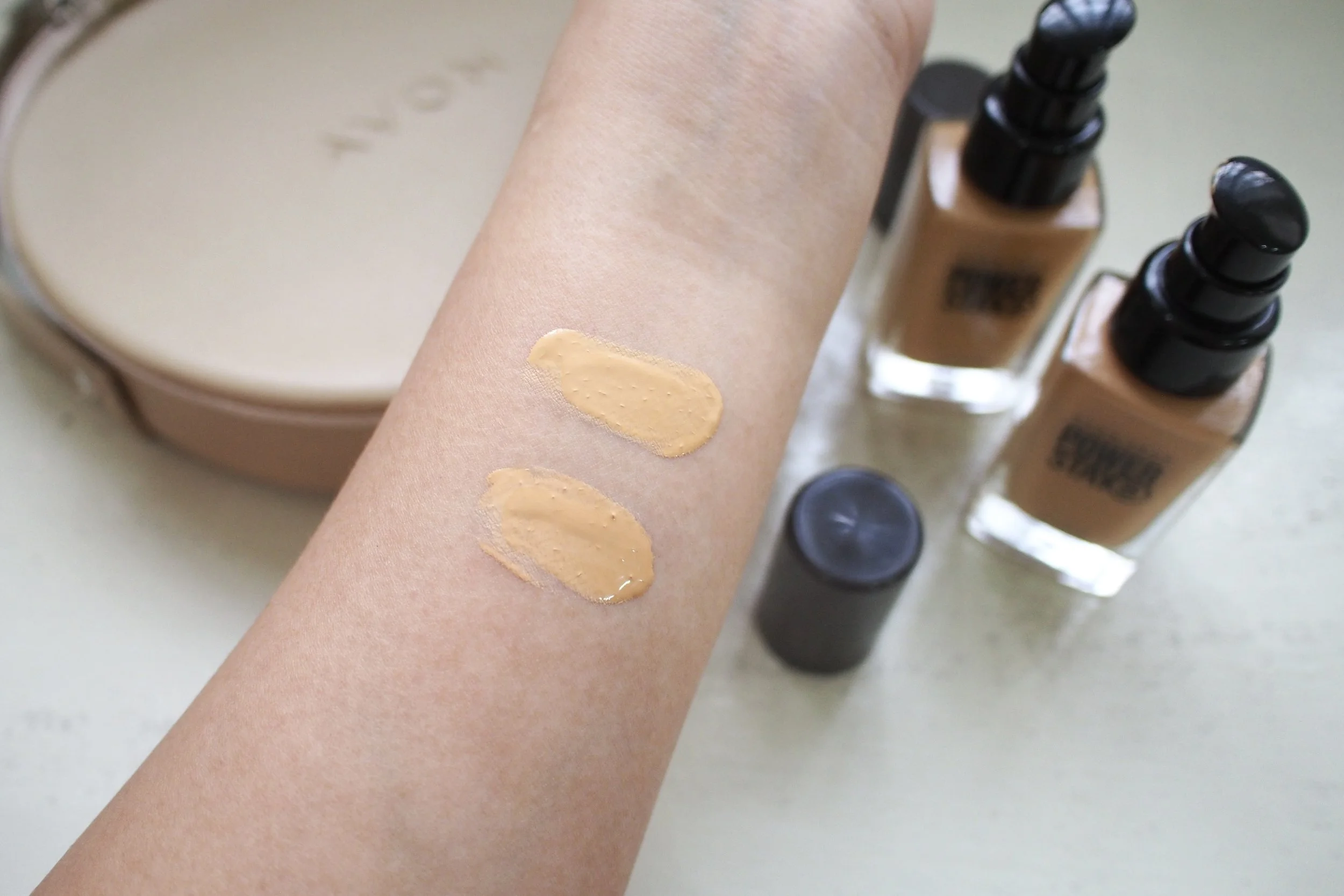 Avon Products Foundation | fmg Cashmere Compact Powder Foundation – PFPLCP