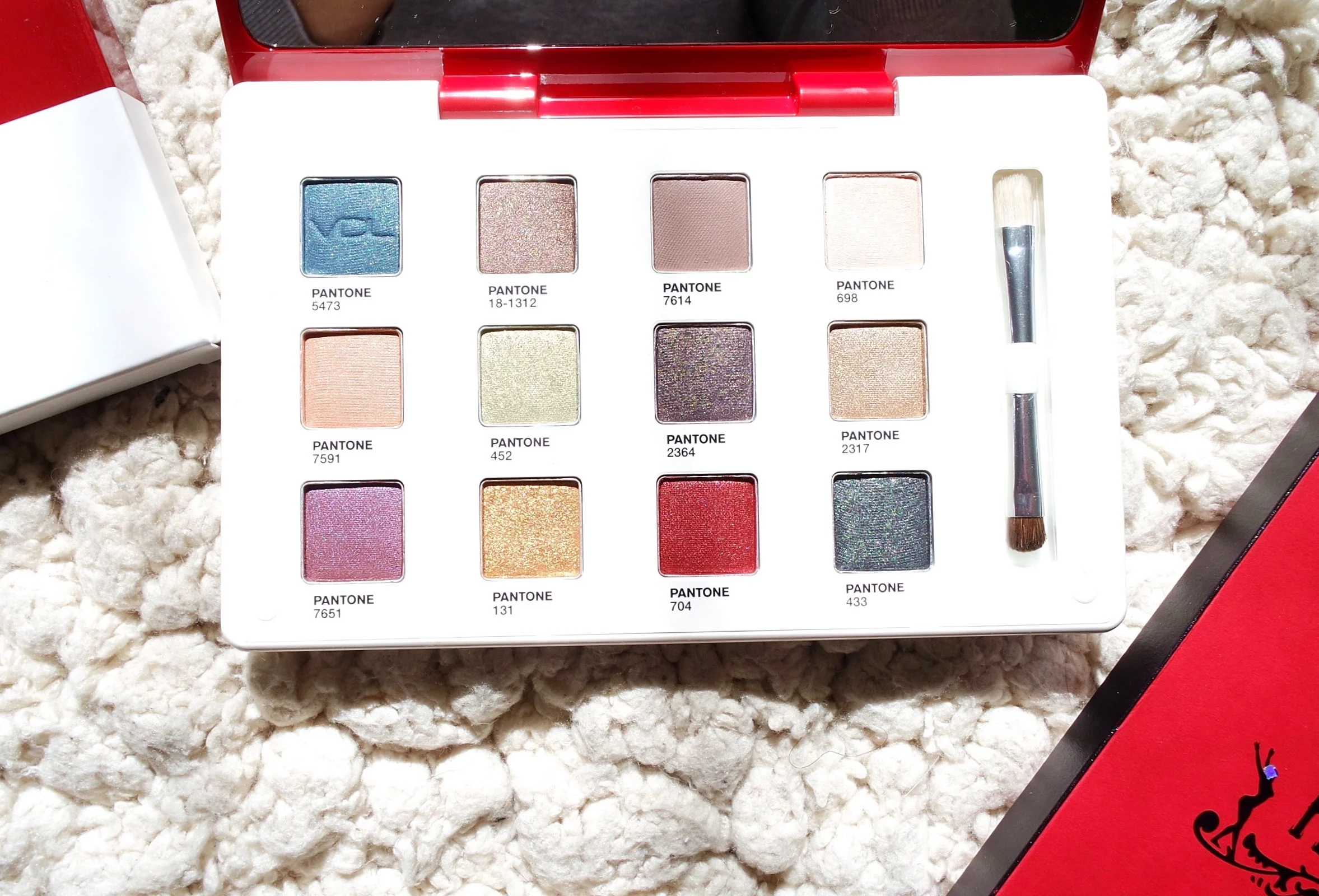 Swatches and review: The VDL Expert Color Eye Book Palette — Project Vanity
