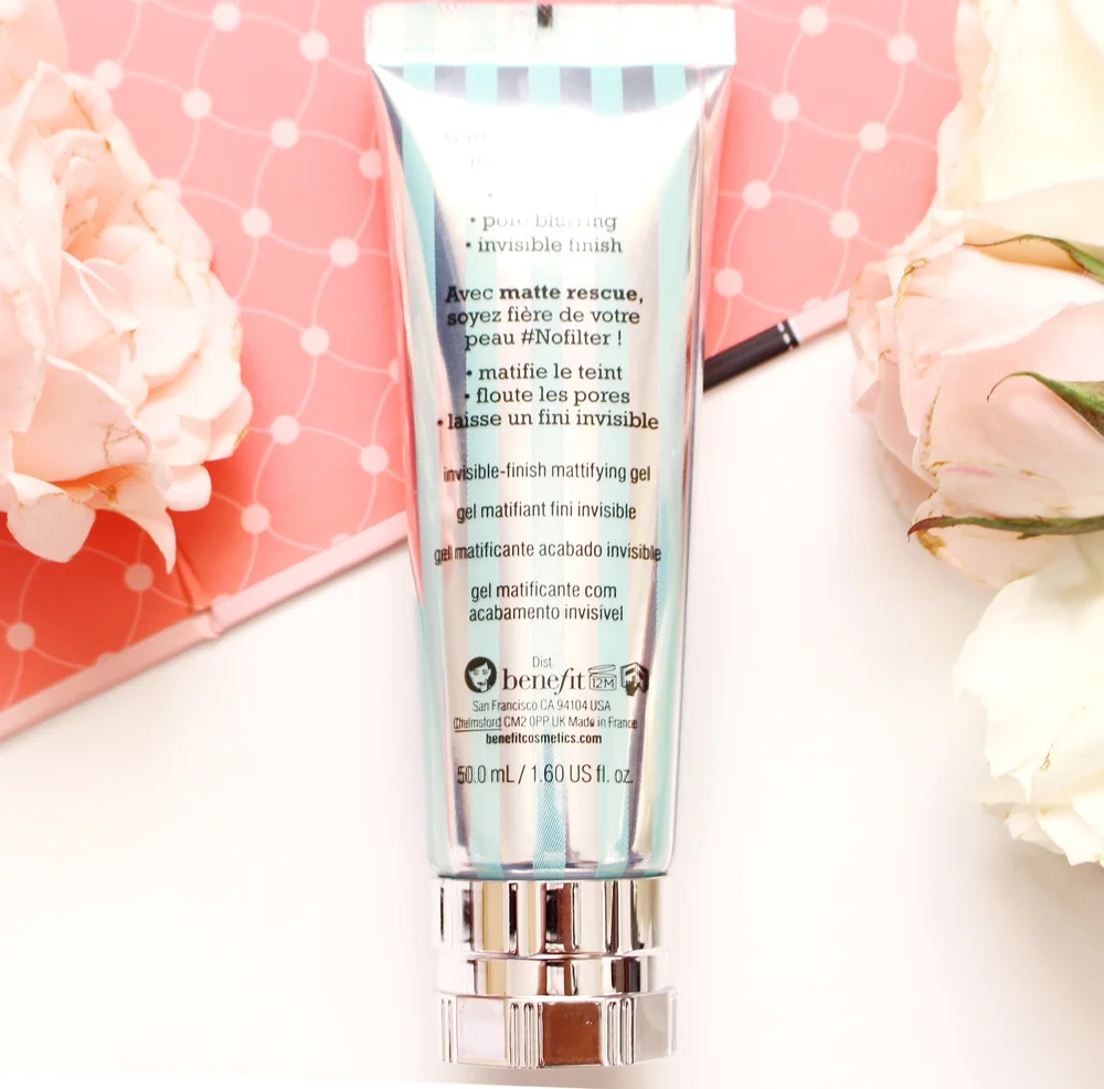 A lightweight primer that hydrates: The Benefit Porefessional Matte ...