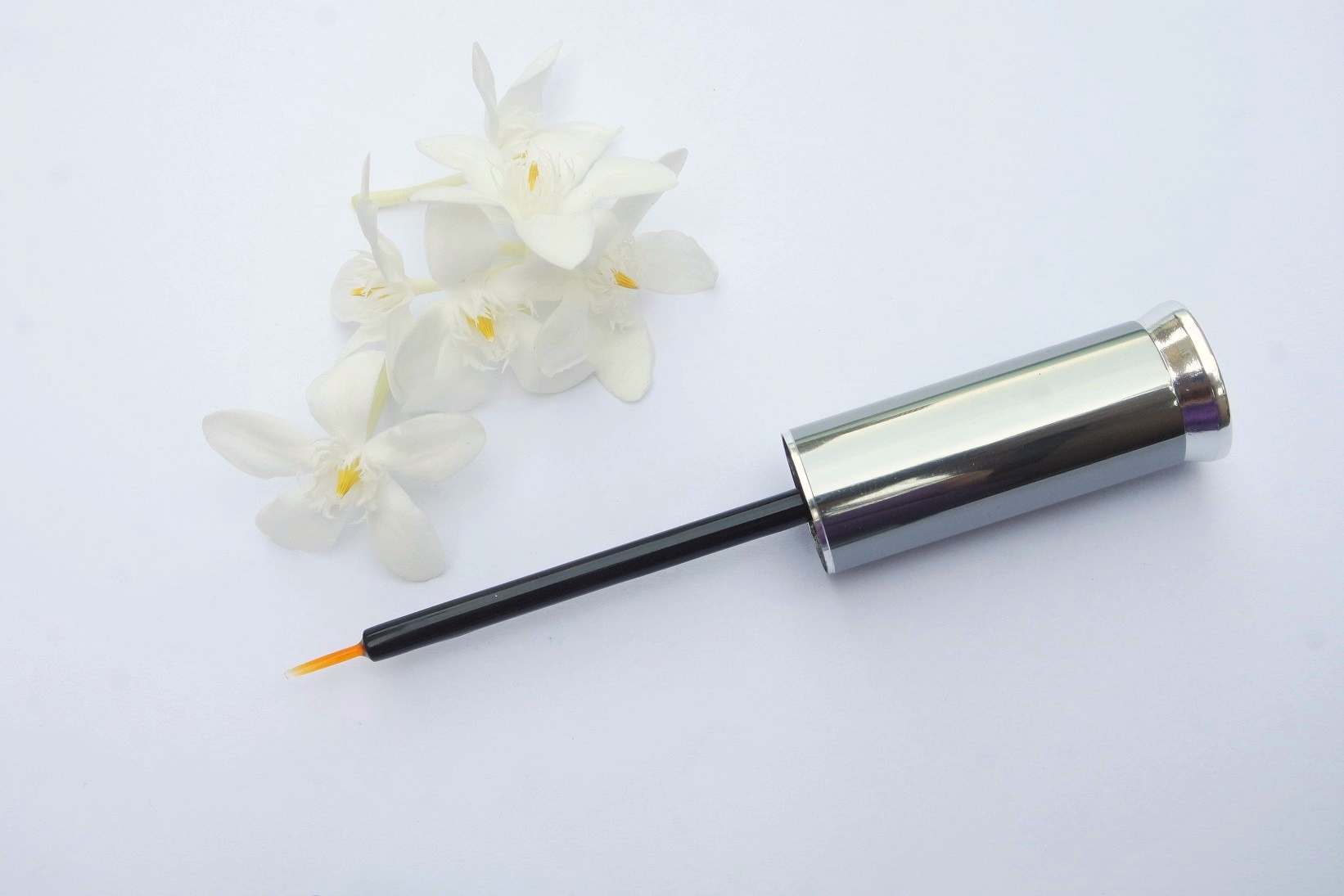 See before and after: This Lashem serum gave me lusher brows and lashes ...