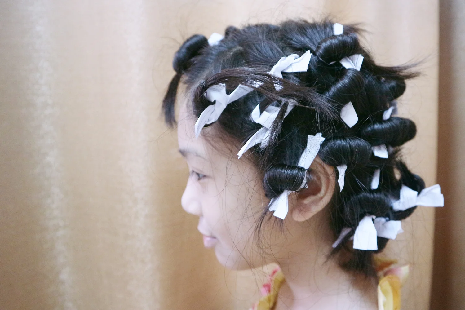 Try these heatless curls using nothing but paper — Project Vanity