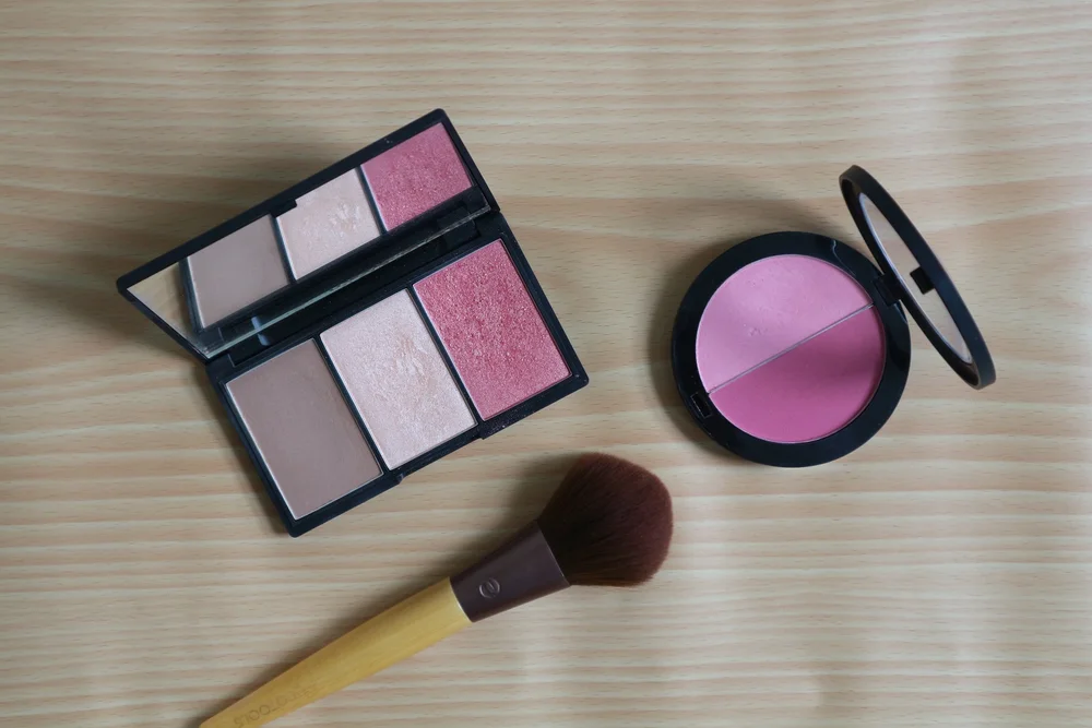 Staff Picks: Top highlighters we actually use — Project Vanity