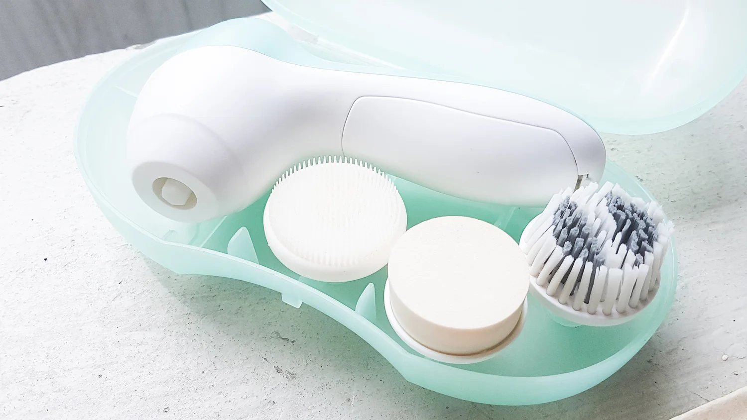 Four sonic cleansing brushes that won't break the bank — Project Vanity