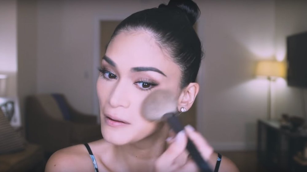 In Photos: The Miss Universe does a tutorial on how to do pageant ...