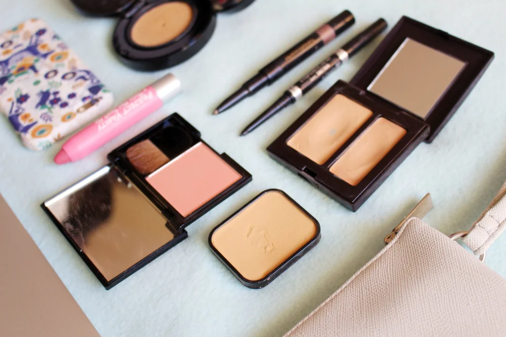 A 5-Minute Makeup Routine With Only Seven Products — Project Vanity