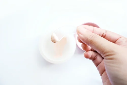 Five foolproof ways to make your liquid foundation look like skin ...