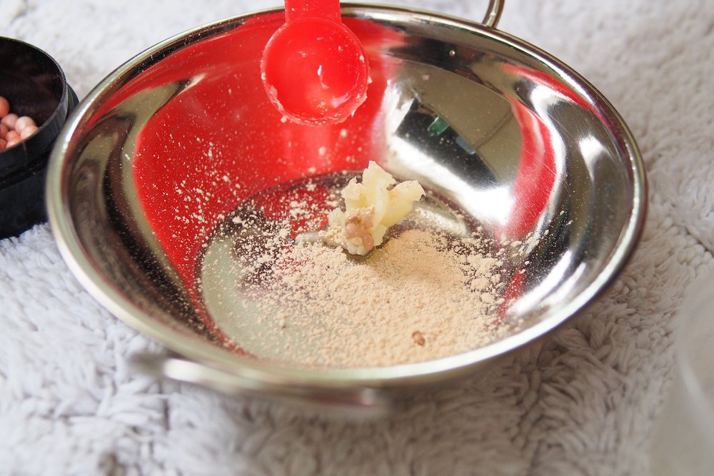 DIY Time: How to make your own cream concealer and highlighter ...