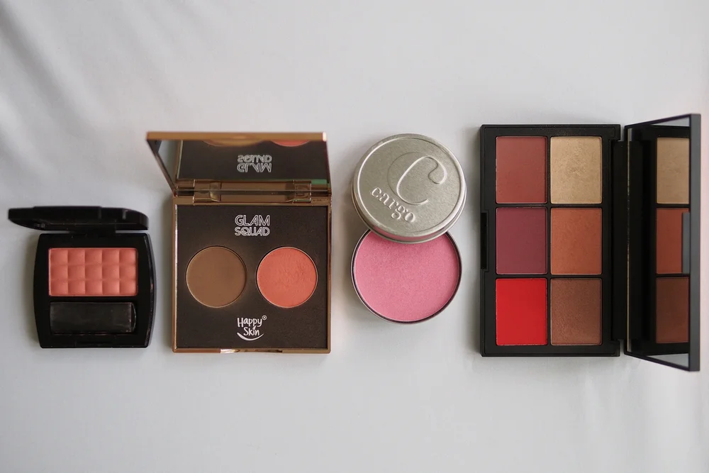 We tested four blushes for 10 hours each - which one is the best ...