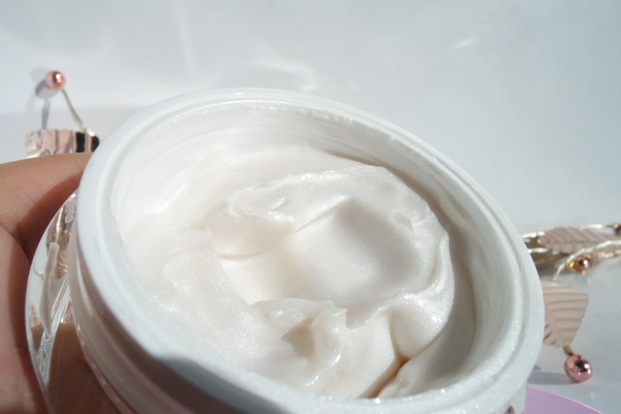 It's true love: The Collagen by Watsons Instant Finishing Cream ...