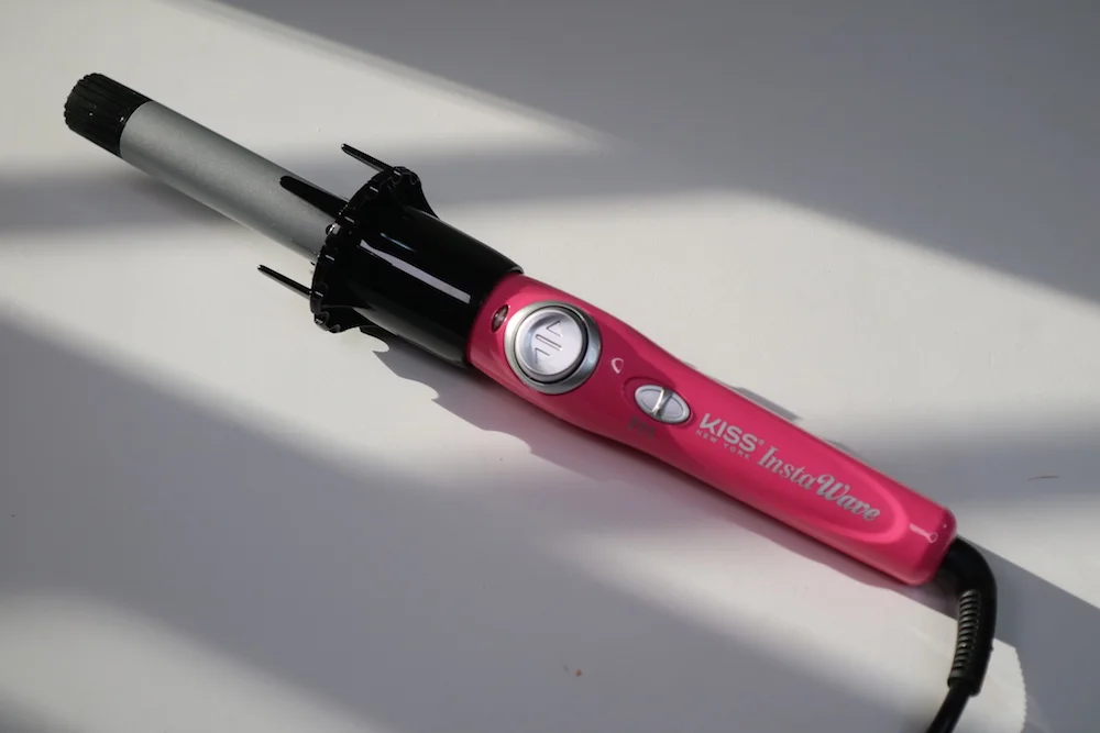 How to have salon hair from home with the Wet Brush and Kiss Instawave ...