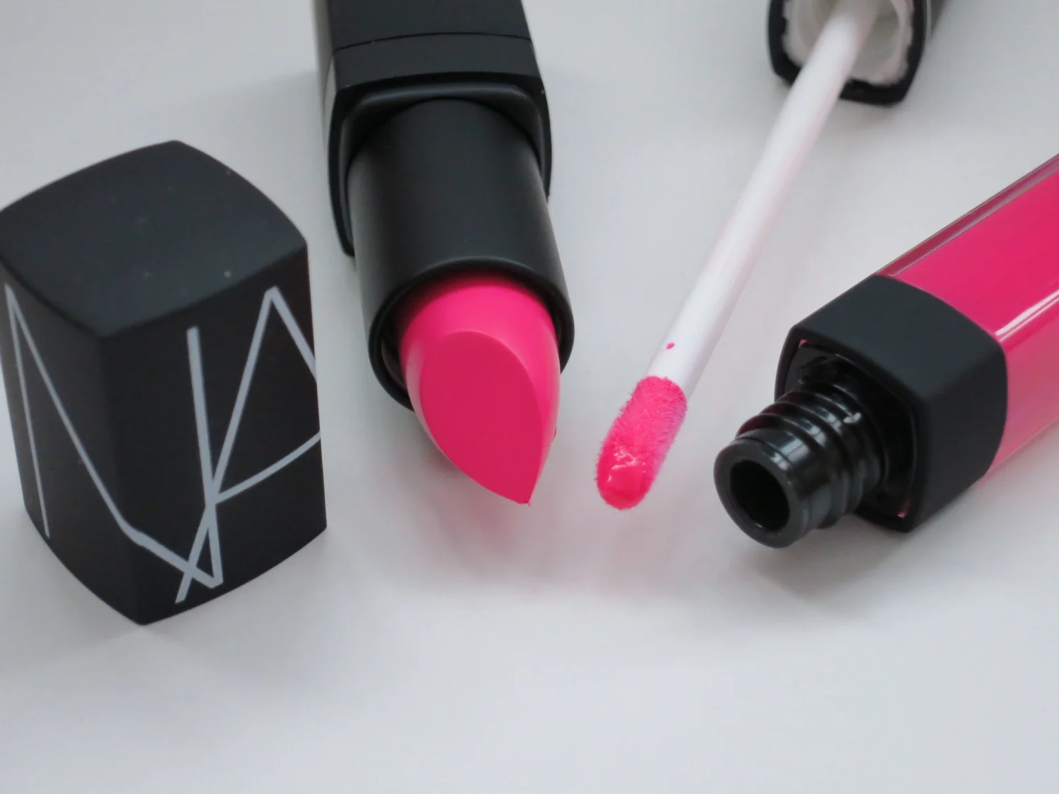 Lipstick History: The top 15 most iconic lipsticks that are still ...