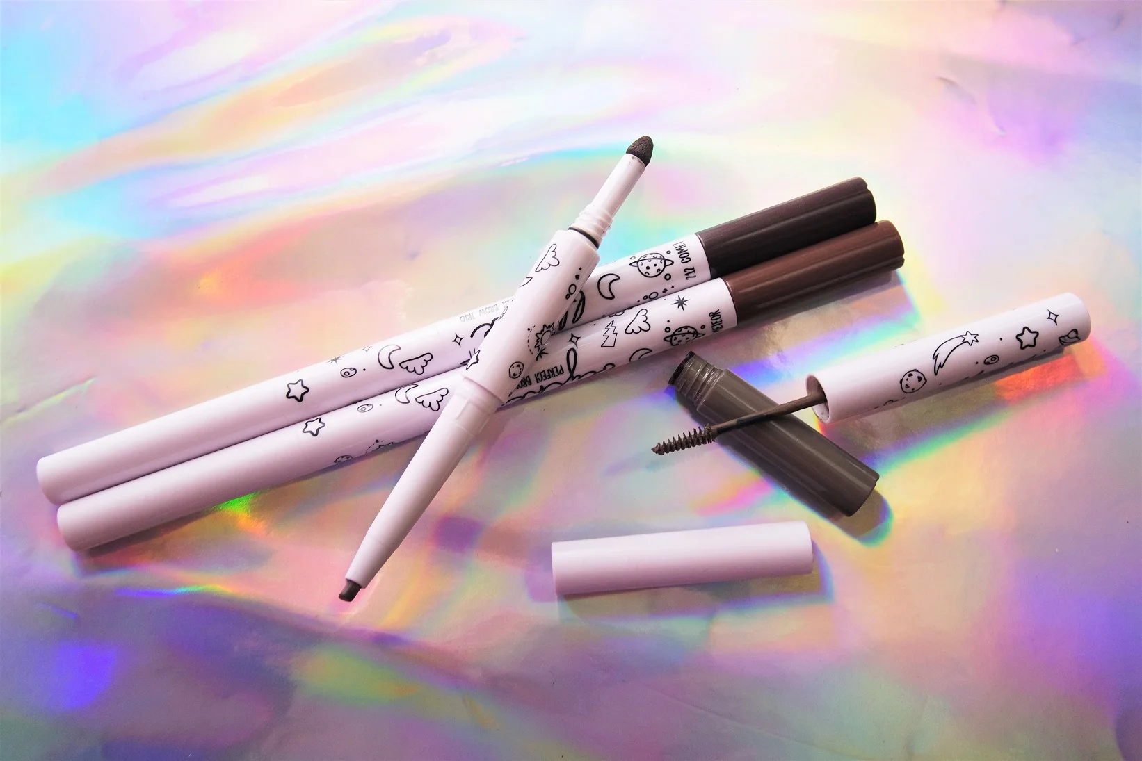 Andrea Brillantes launches Blythe Cosmetics with Careline (swatches ...