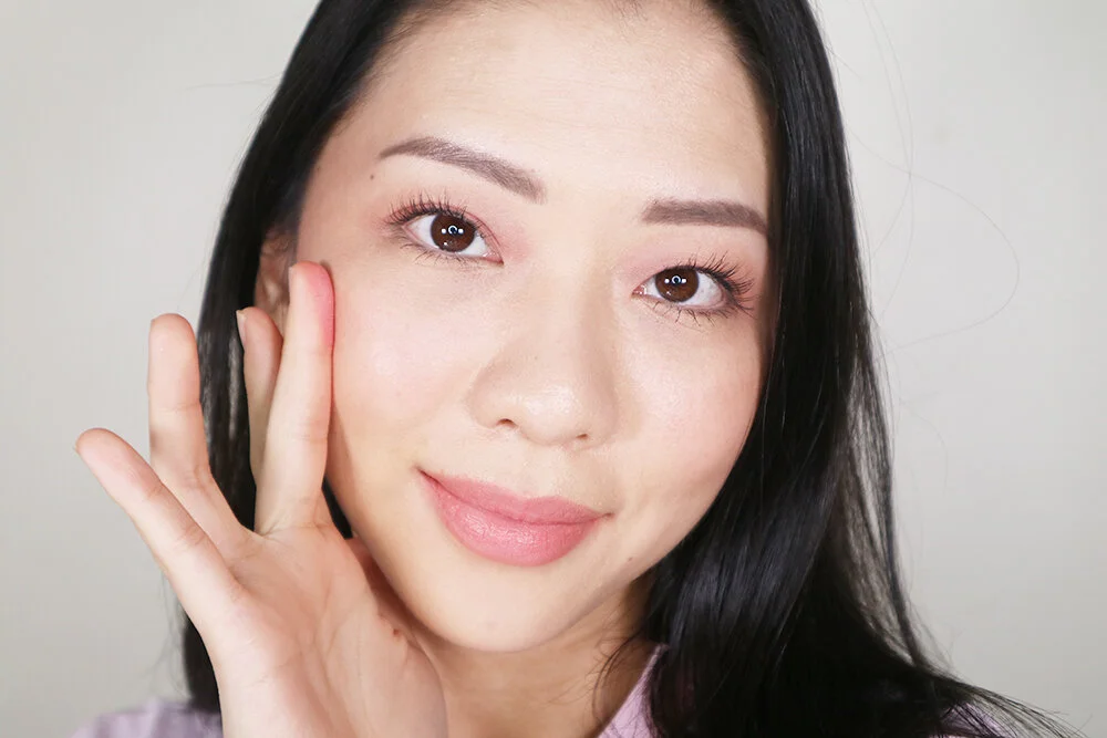 Three tips on how to do a monochromatic makeup look correctly — Project ...