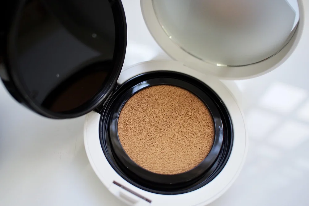 Radiance On Repeat: NARS Cushion Foundation and the Light Reflecting ...