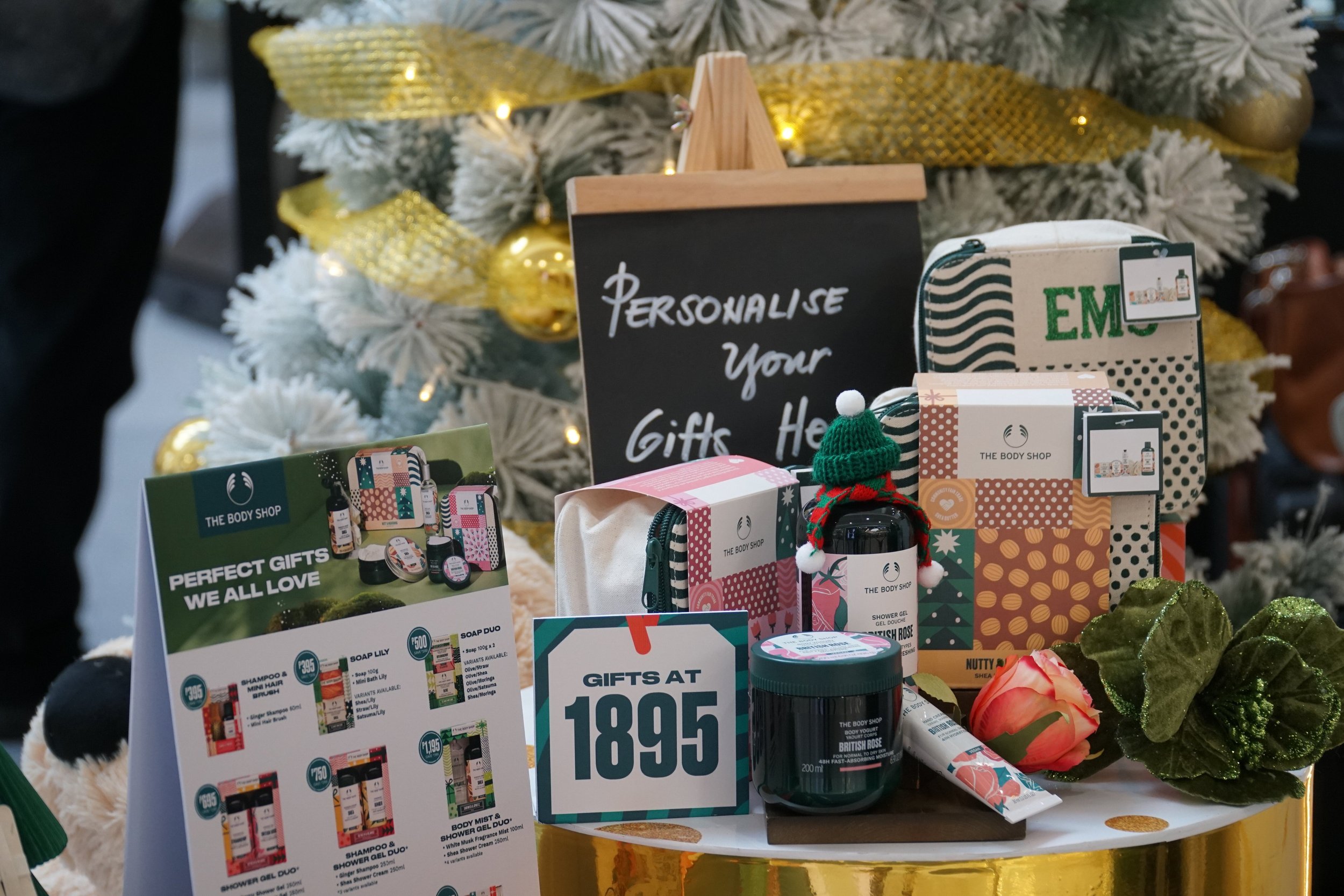 Celebrating the Art Of Gifting At The SM Beauty Holiday Soiree ...