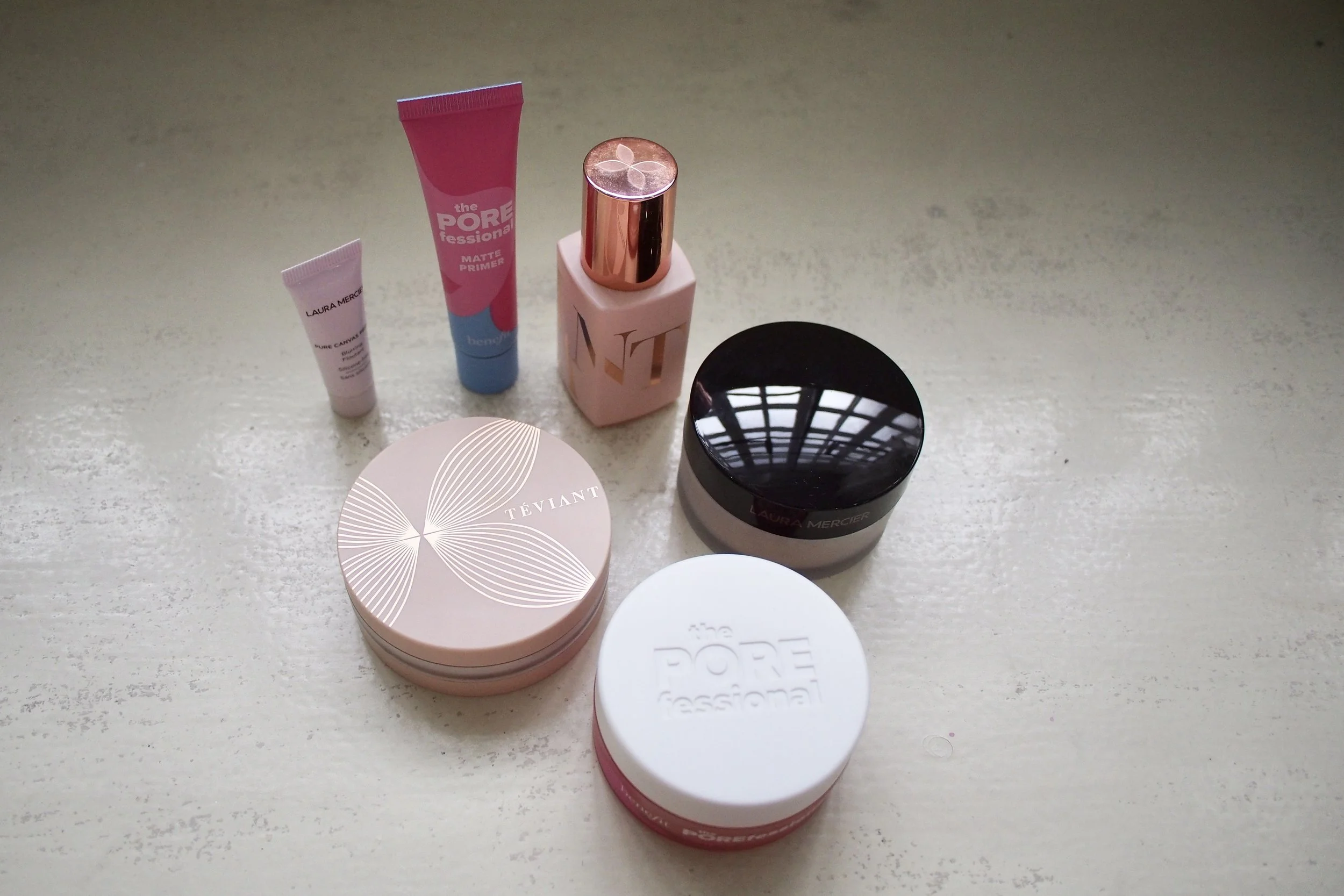 Beauty Throwdown: Which Primer and Powder Pair Reigns Supreme – Benefit ...