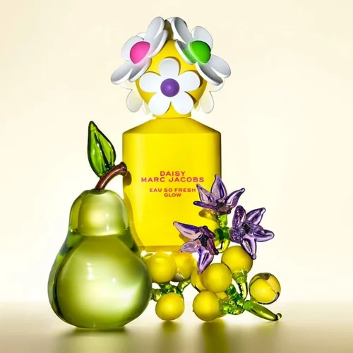 Beauty Roundup: Marc Jacobs Daisy Glow, Guerlain Sakura Collection ...