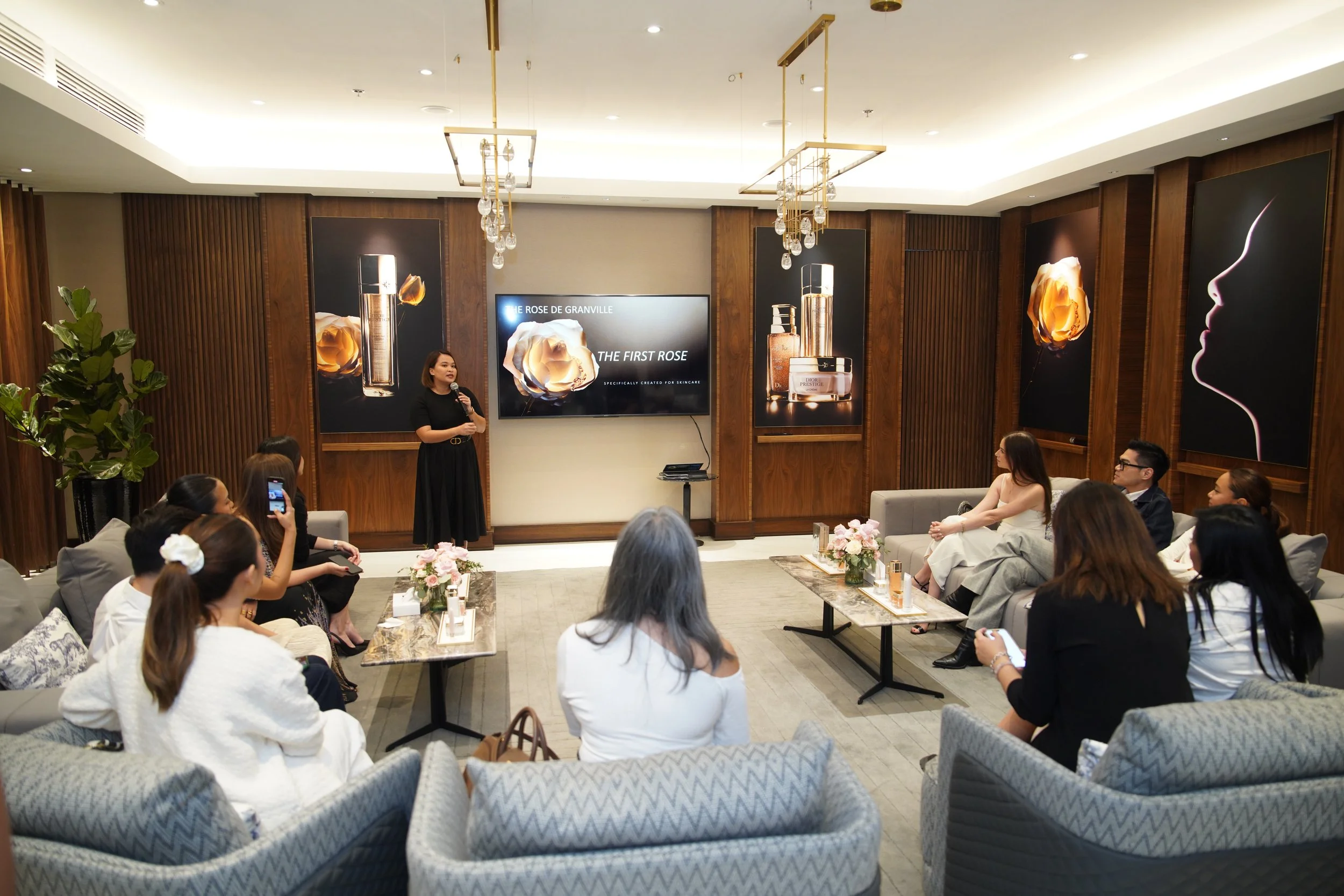 The Power of First Bloom: An Enchanting Morning with Dior Prestige Le ...