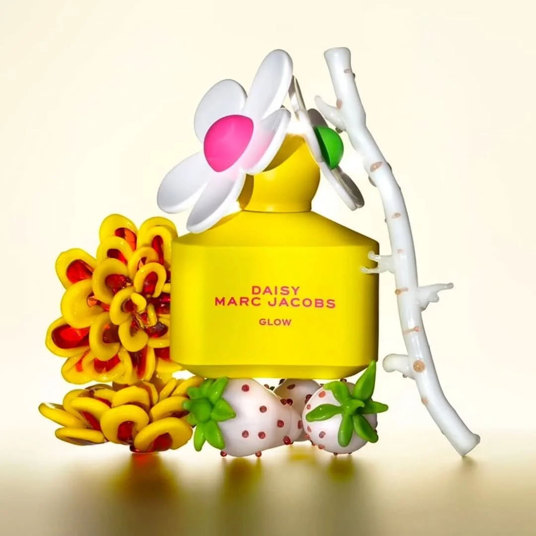 Beauty Roundup: Marc Jacobs Daisy Glow, Guerlain Sakura Collection ...