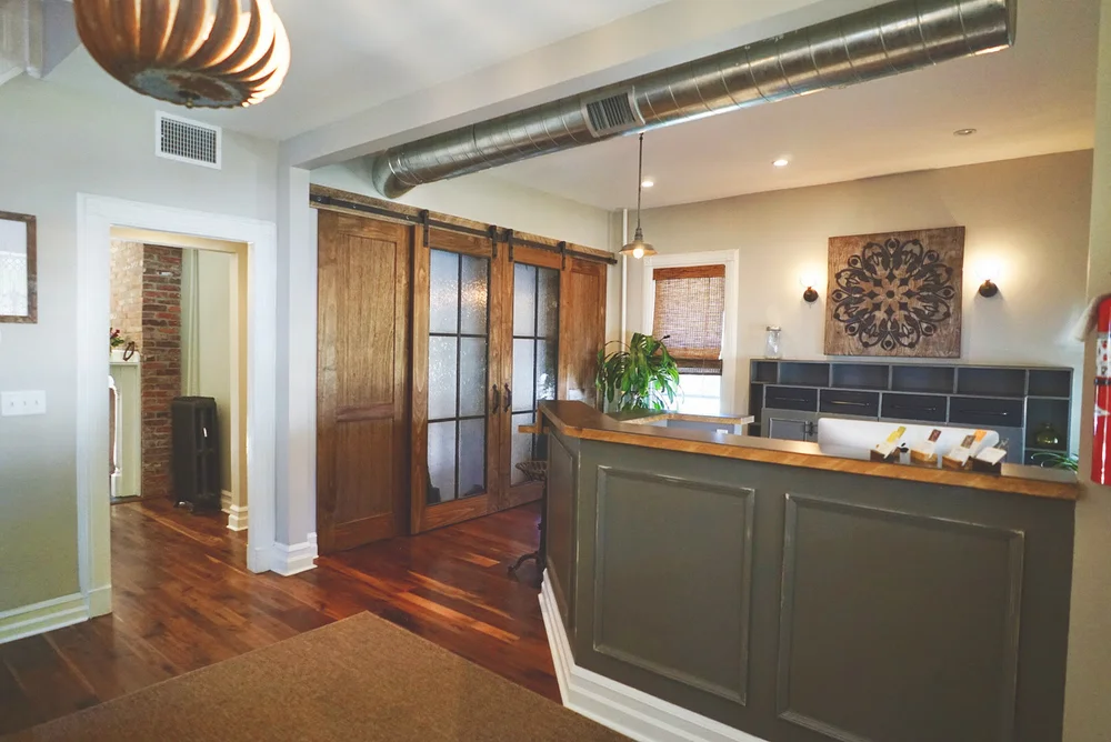 Licensed Acupuncturist Rutherford - Yoga & Mindfulnes | Jennifer Layne