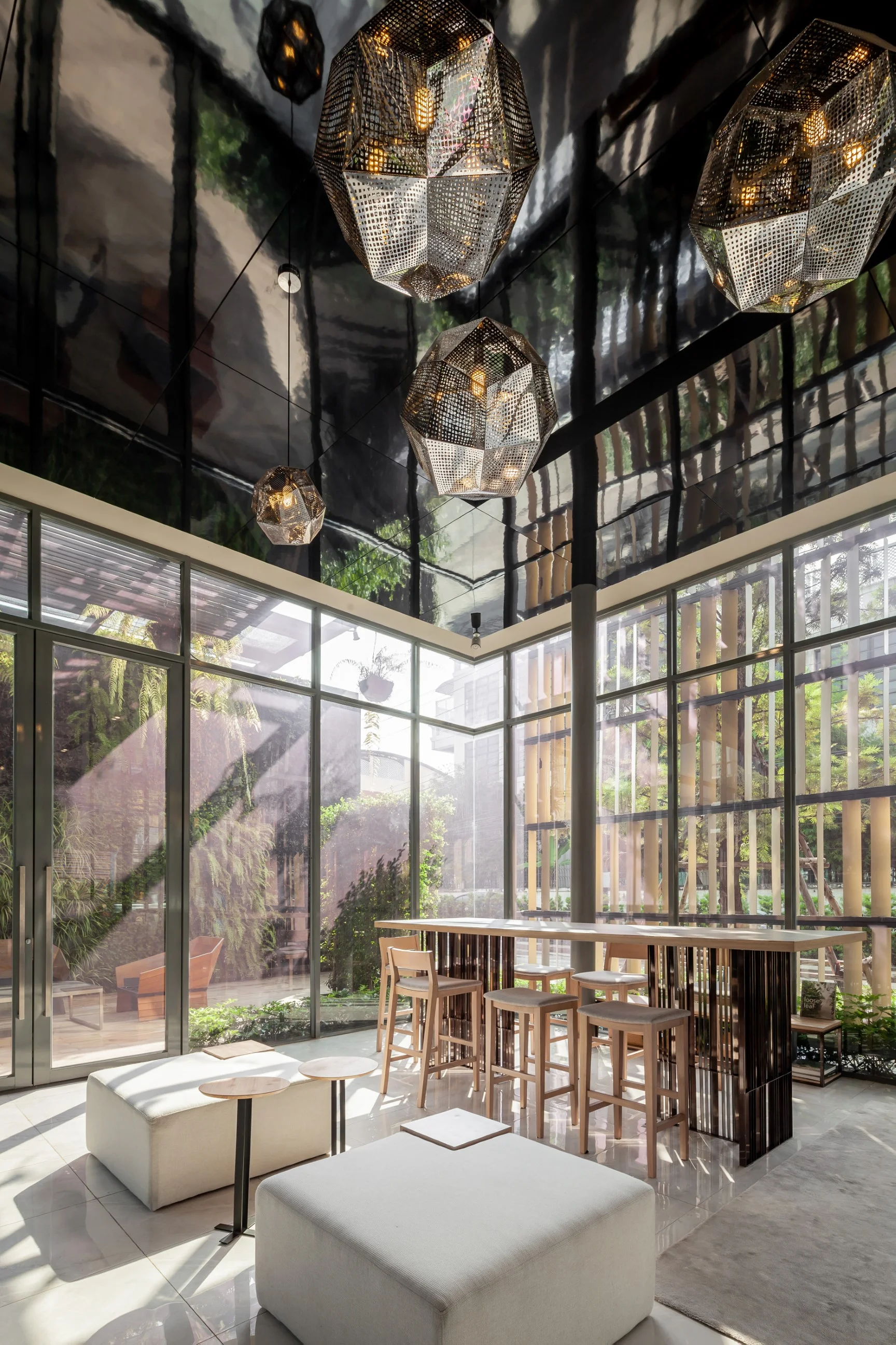 Sales Gallery Siamese Sukhumvit 87 (TH066) — Somdoon Architects