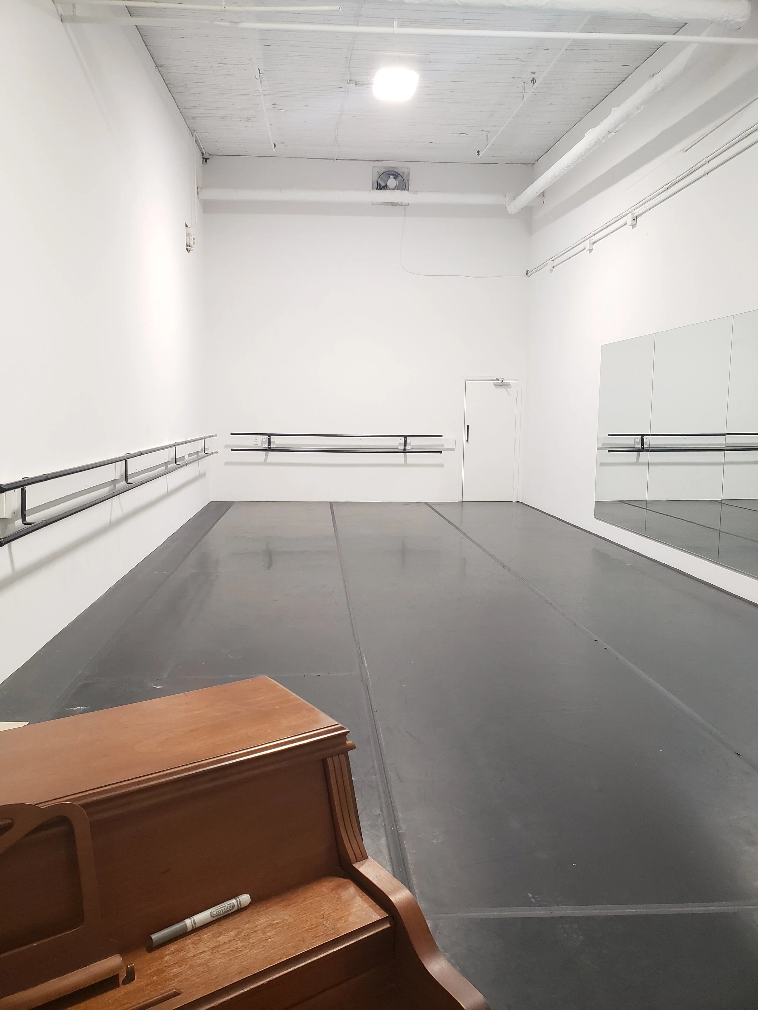 Studio D — Pia Bouman School for Ballet and Creative Movement