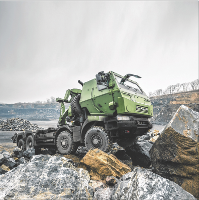 ROLLING INTO ACTION: Canadian Army To Take Delivery Of New SMP Trucks ...