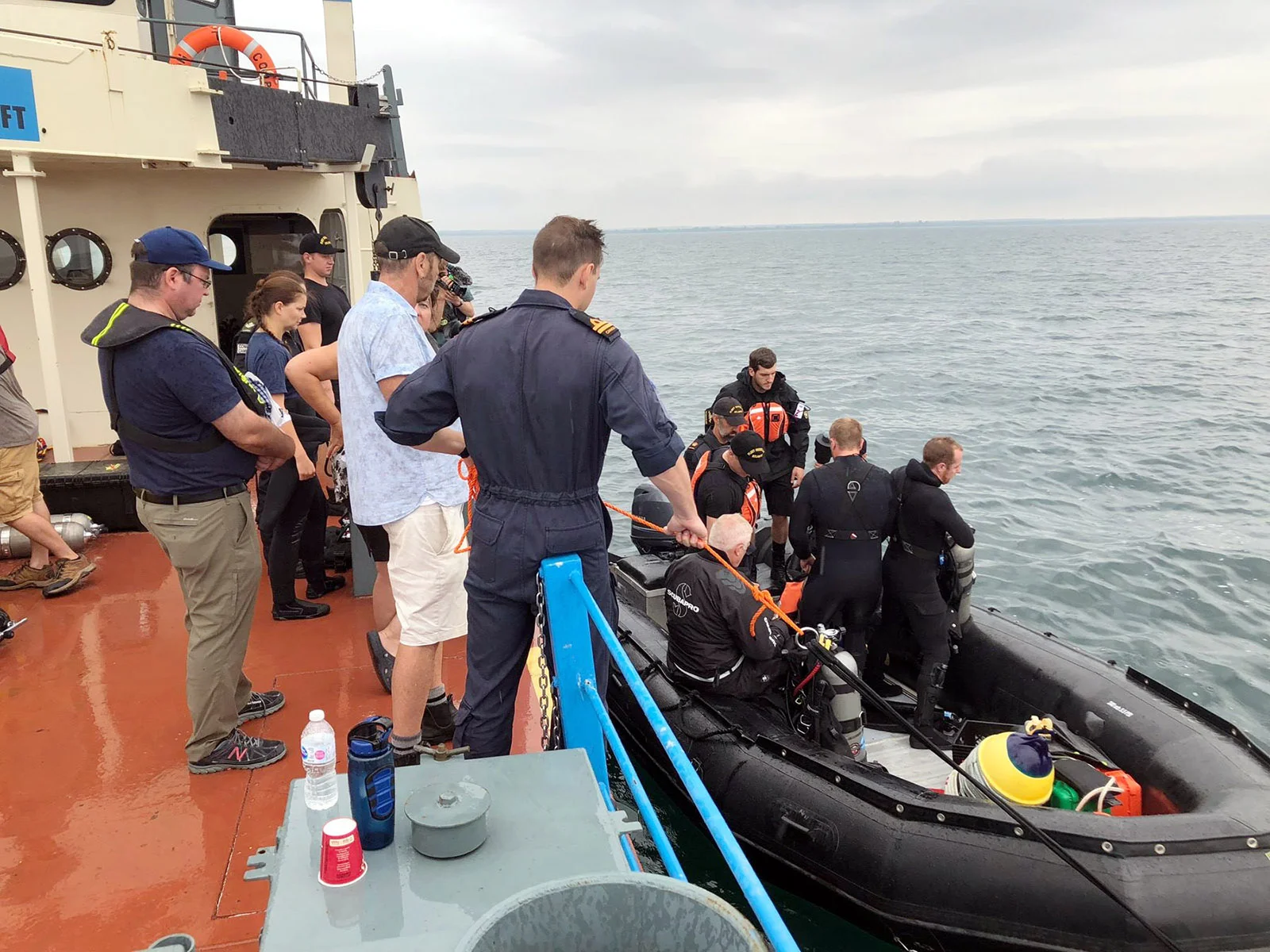 Atlantic Fleet Divers Aid In Avro Arrow hunt — espritdecorps