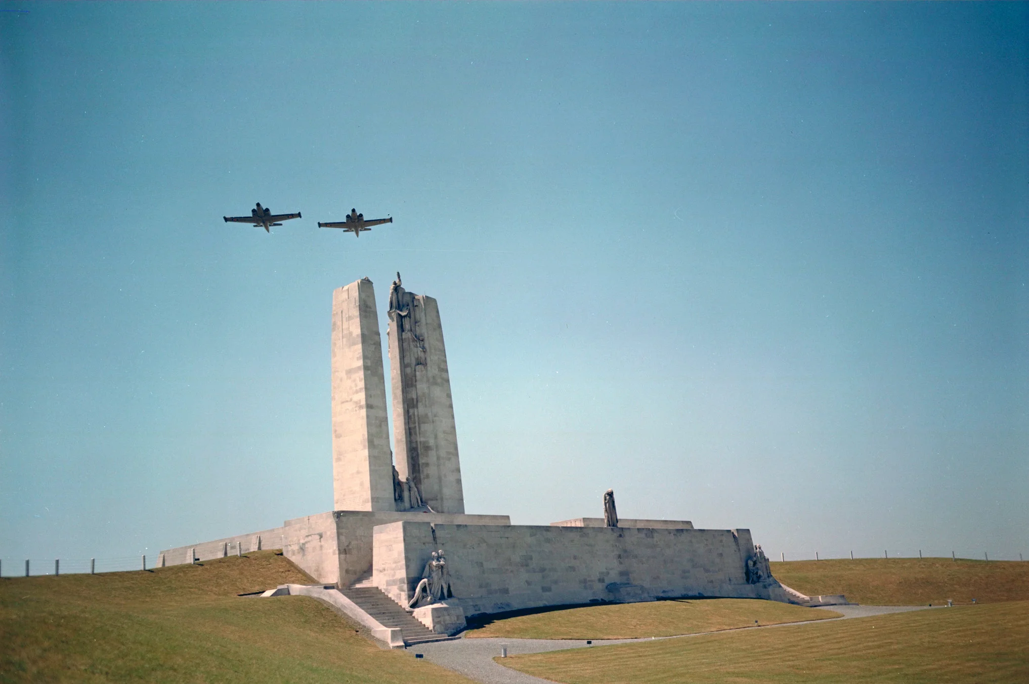 Air power and the battle for Vimy Ridge — espritdecorps